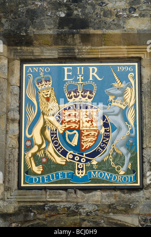 Dieu et mon droit motto and coat of arms of the United Kingdom on the ...