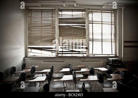 Old classroom with broken window blinds Stock Photo - Alamy