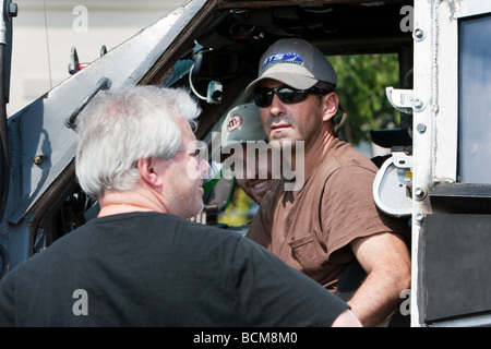 Joshua Wurman of CSWR speaks to Sean Casey during Project Vortex 2 ...