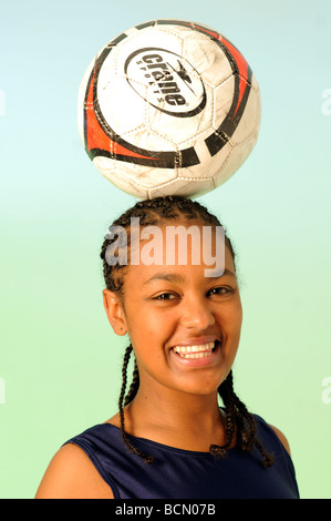 black african girl playing netball Stock Photo - Alamy