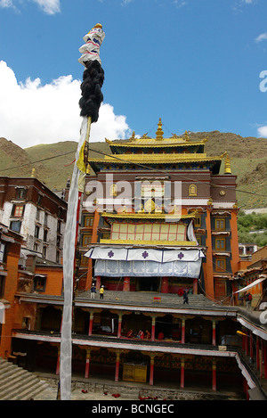 Gyeni Chanting Hall, Tashilhunpo Monastery, Shigatse, Tibet Stock Photo ...