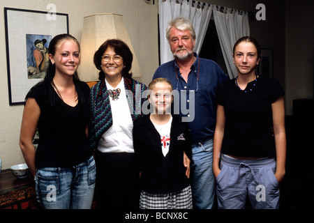 nepal kathmandu italian people annamaria forgione with family Stock ...