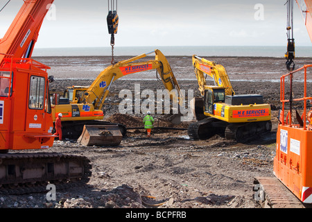 Constructing the electric pipeline to carry power from Robin Rigg one ...