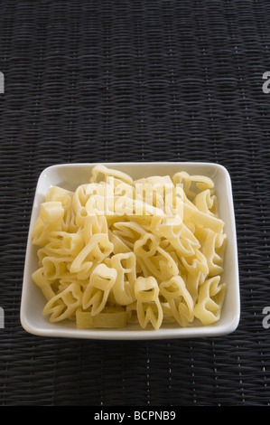 Pasta in Zahnform Pasta formed as Teeth Stock Photo - Alamy