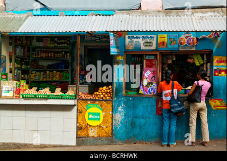 Madagascar, Antananarivo, fruit market Stock Photo - Alamy