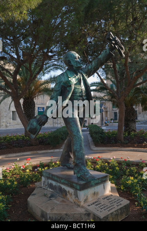 Statue of Manwel Dimech, Valletta, Malta Stock Photo - Alamy