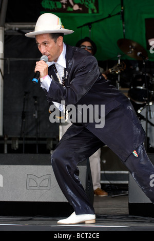 animated white lead singer jazz ska band singing Lambeth Country Show ...