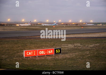 Runway ahead sign at airport Stock Photo - Alamy