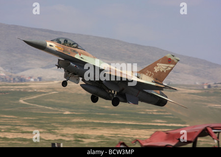 Israeli Air Force (IAF) F-16A (Netz) Fighter jet in flight Stock Photo ...