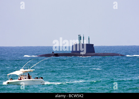 A submarine of the Dolphin class of the Israeli navy berths at the ...