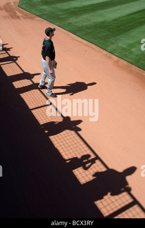 Baseball fans watch a a spring training baseball game between the Los ...