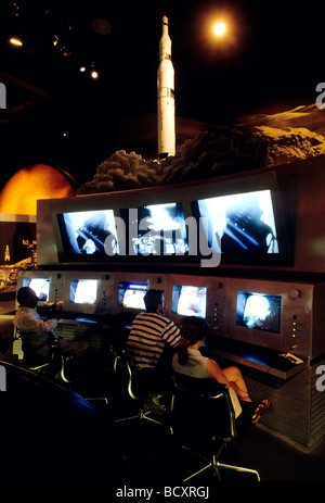 shuttle, cosmodome space science centre and space camp, laval, montreal ...