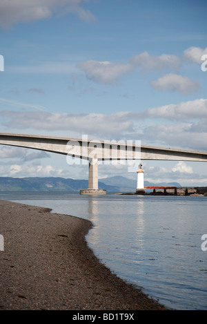 The Skye Bridge which links the Scottish mainland with the Isle of Skye ...