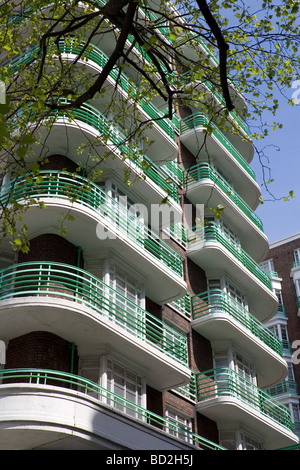 Art Deco apartment block. London, England, UK, Europe Stock Photo - Alamy