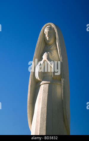 Pacific Palisades, California, USA. 20th June, 2026. DJ Lisa Stanley ...