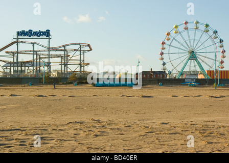 The fun fair and rides at Skegness beach UK Stock Photo - Alamy
