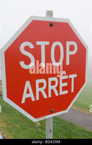 Stop sign in french, English and Cree languages in the Cree community ...
