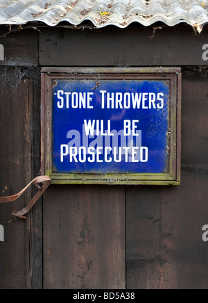 Stone Throwers Will Be Prosecuted Warning Sign Stock Photo - Alamy