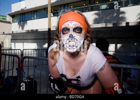 A rollergirl poses for a photo at the Fremont Street Experience roller ...