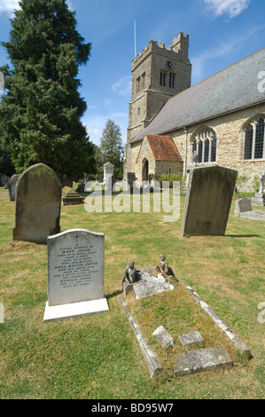 Europe, England, Kent, Smarden, graveyard Stock Photo - Alamy