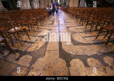 Medieval labyrinth in Chartres Cathedral, 1205 AD Stock Photo - Alamy