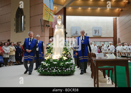 Catholic mass entrance procession. Bishop Stock Photo - Alamy