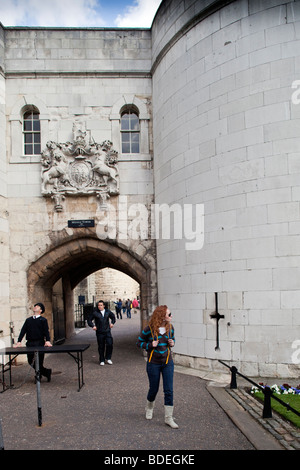 The Tower of London Middle Tower entrance with tourist security ...