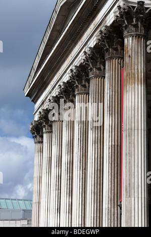 The façade and Corinthian Columns of the National Gallery on Trafalgar ...
