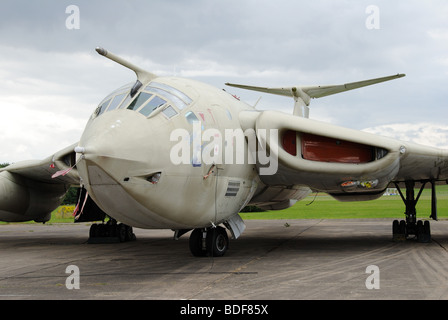 RAF VICTOR GULF WAR JET AIRCRAFT ELVINGTON MUSEUM Stock Photo - Alamy