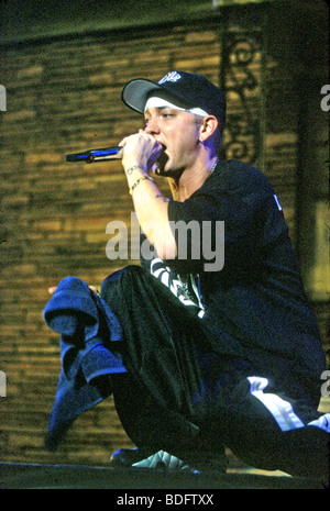 EMINEM - US rap singer in 2000 Stock Photo - Alamy