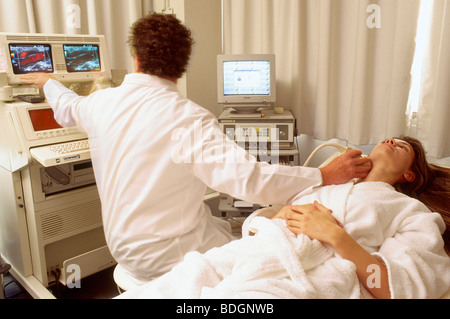 Carotid artery doppler sonography Stock Photo - Alamy