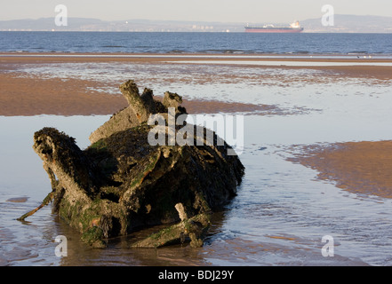 XT Craft midget submarine at Aberlady Bay (southern most), wet and dry ...
