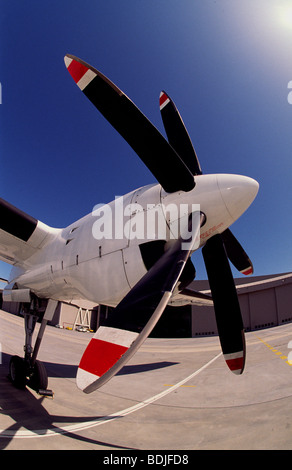 Commuter turbo prop airplane Stock Photo - Alamy
