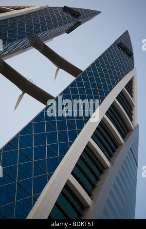 The environmentally friendly Bahrain World Trade Center curved twin ...