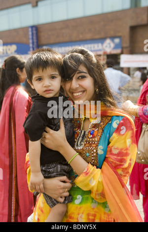 2009: Pakistani neighborhood in Brooklyn, New York during the time of ...