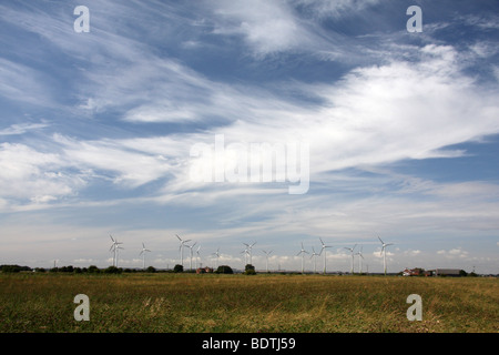 Wind Farm on outskirts of Mablethorpe, Lincolnshire Stock Photo - Alamy