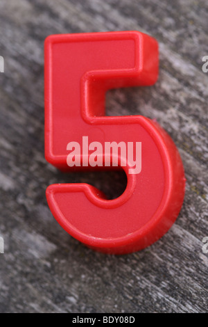 Red magnetic Number Five on Wood Stock Photo - Alamy