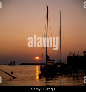 Yachts tied up at Ayr harbour, Ayr, Ayrshire, Scotland, UK Stock Photo ...