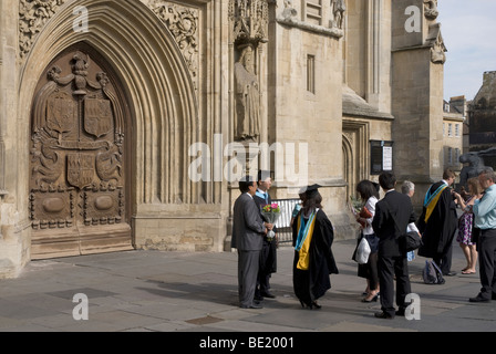 The Abbey on the students of Bath University graduation day, Bath Abbey ...