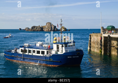 dh Isle of Sark shipping company MASELINE HARBOUR SARK ISLAND Sark ...