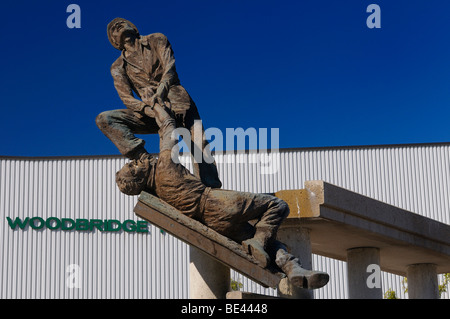 Fountain with sculpture of heroic construction workers at Woodbridge ...