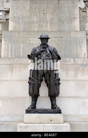 Statue of Soldier Royal Artillery memorial statue in the grounds of the ...
