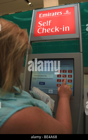 Emirates self check in machine at Dubai International Airport, Dubai ...