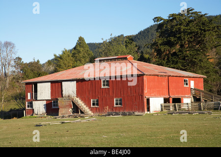 An Old Shearing Shed Stock Photo - Alamy