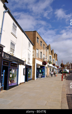 high street shops Daventry market Town centre Northamptonshire, England ...