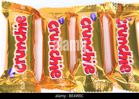 Cadbury's Fun Size Crunchie Bar Stock Photo - Alamy
