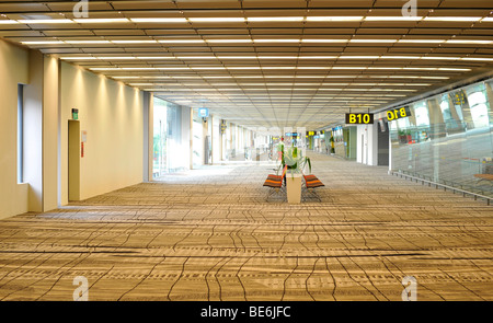 Singapore, Changi Airport Terminal 3, boarding area Stock Photo - Alamy