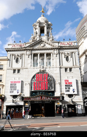 Victoria Palace theatre, London Stock Photo - Alamy