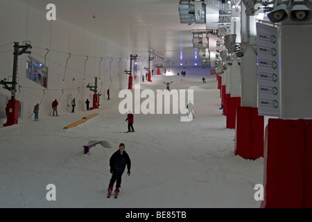 Xscape indoor snow centre Milton keynes Buckinghamshire Stock Photo - Alamy