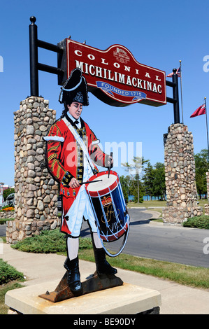 Colonial Michilimackinac Mackinaw City Michigan National Historic ...